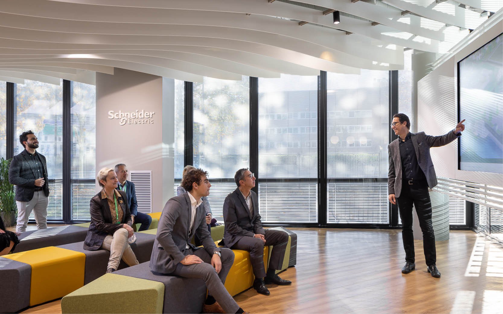 Downstream Unispace | Project | Schneider Electric