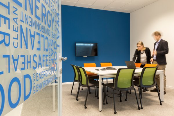 Workspace and Office Design Projects in Milan: Ecolab | Unispace