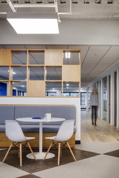 Workspace and Office Design Projects in Boston: Experian | Unispace